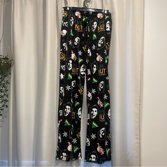 Pants | Elf Pajama Pants | Poshmark